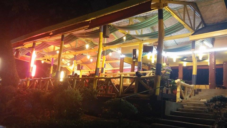 TOTz Adventure: Davao City : Vista View Restaurant (Hilltop)