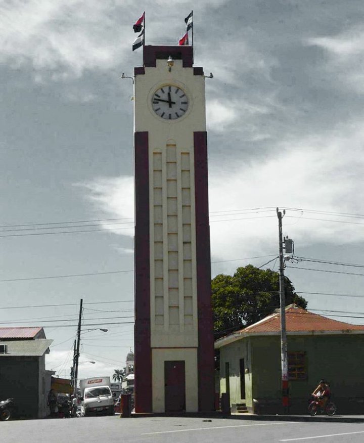 Somos Nicaragua: Torres del Reloj; Diriamba y su imponente torre del reloj.