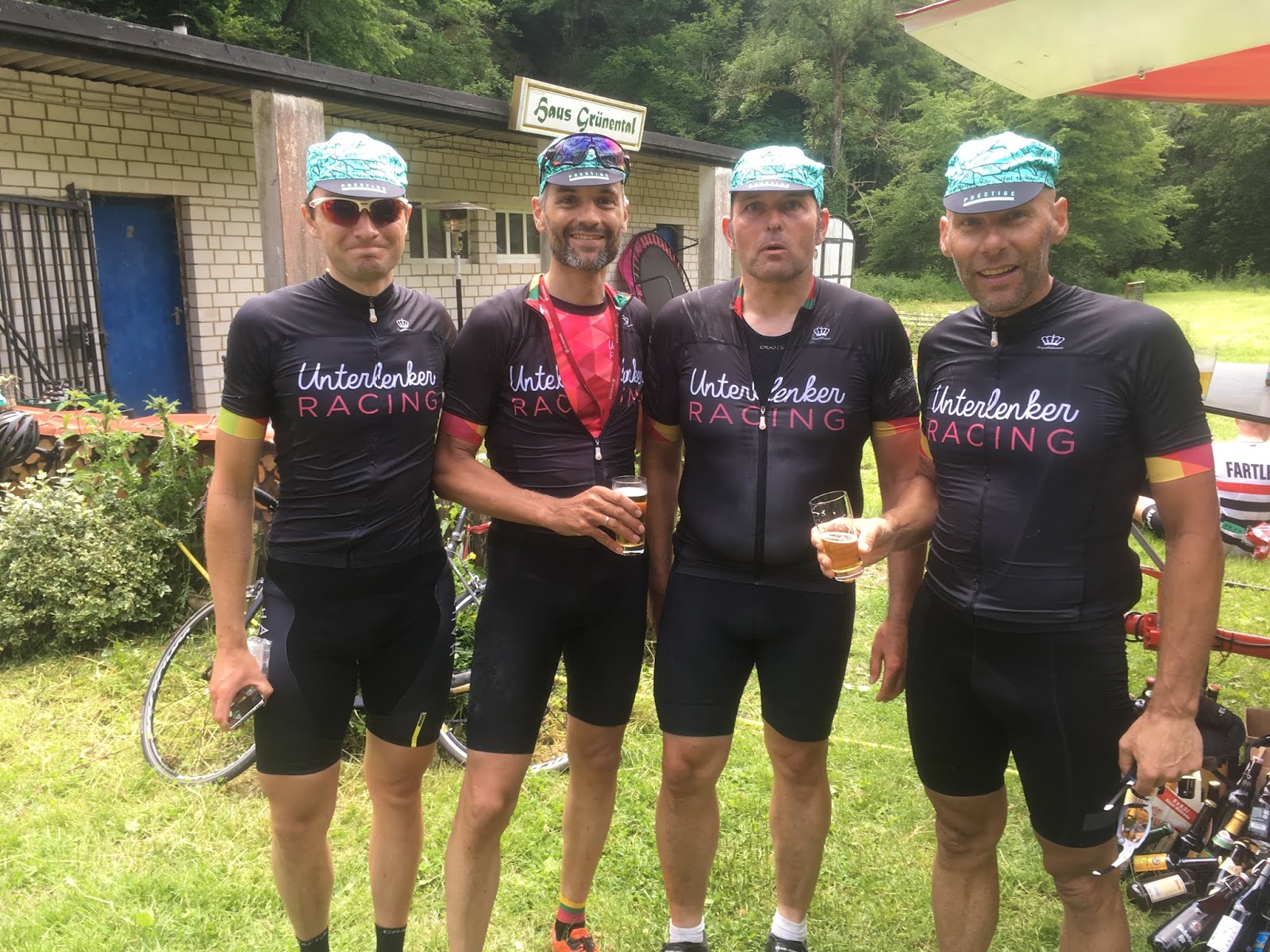 Unterlenker: Rapha Prestige Eifel