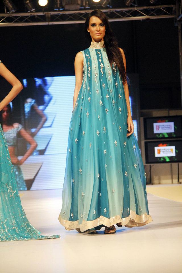 11/14/11 ~ Desi Maza