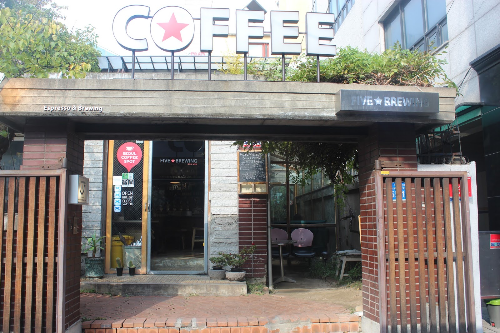 10 Trendy Cafes in Seoul You Should Visit (Part 1) - Saranghae Korea