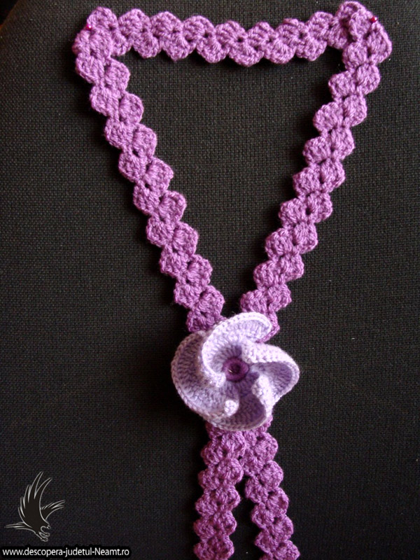 Accesorii croşetate de Mihaela Achiroaie: Coliere crosetate: 28.01.2012