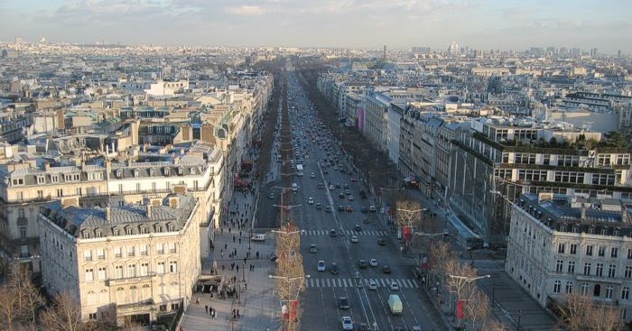 Chance the Lise of Paris / Avenue des Champs-Élysées ( English ...