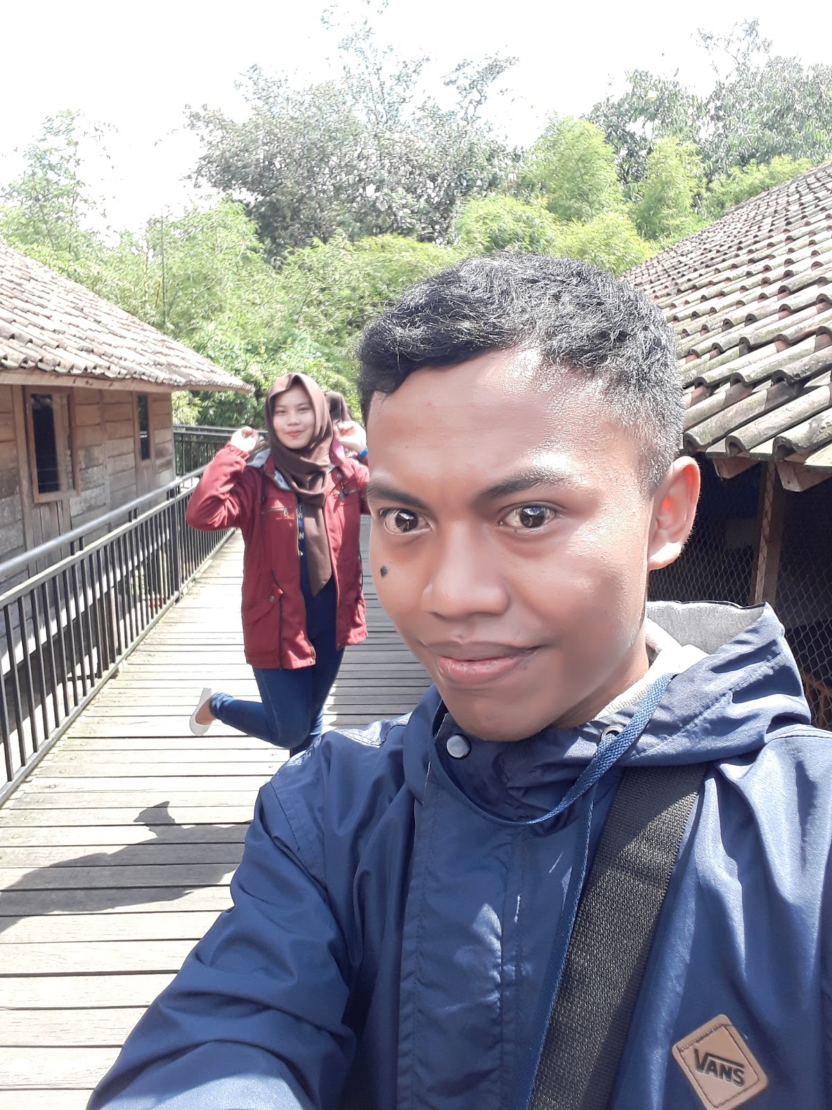 Tempat Wisata Keluarga Di Depok "Dkandang Amazing Farm"