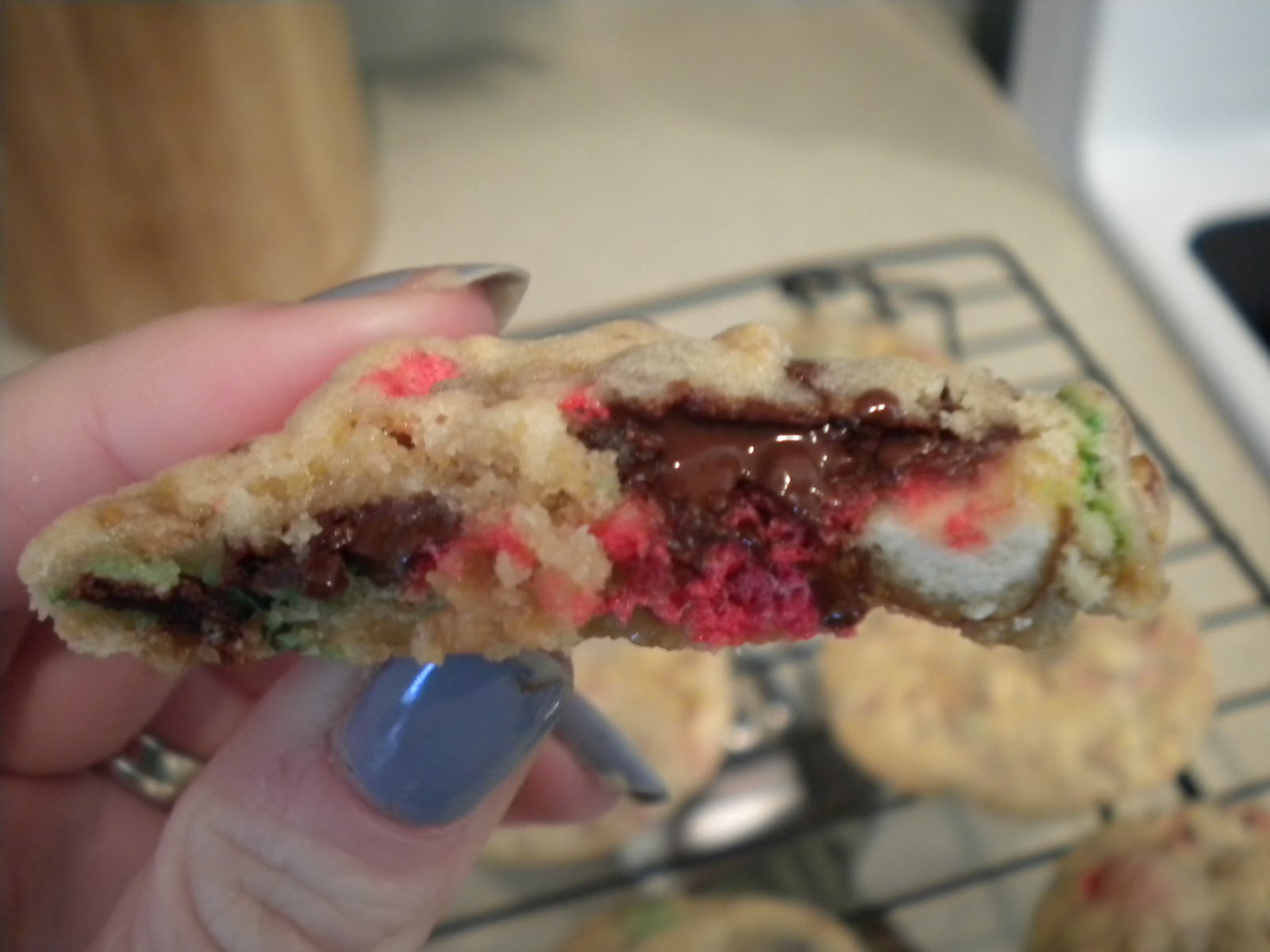 Tobins' Tastes: Garbage Cookies