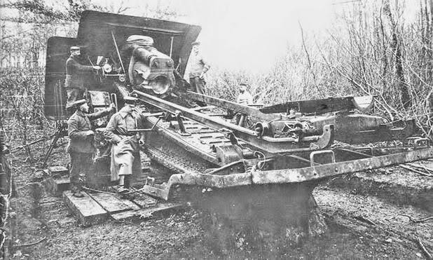 AMO DEL CASTILLO: "Dicke Bertha", el martillo alemán