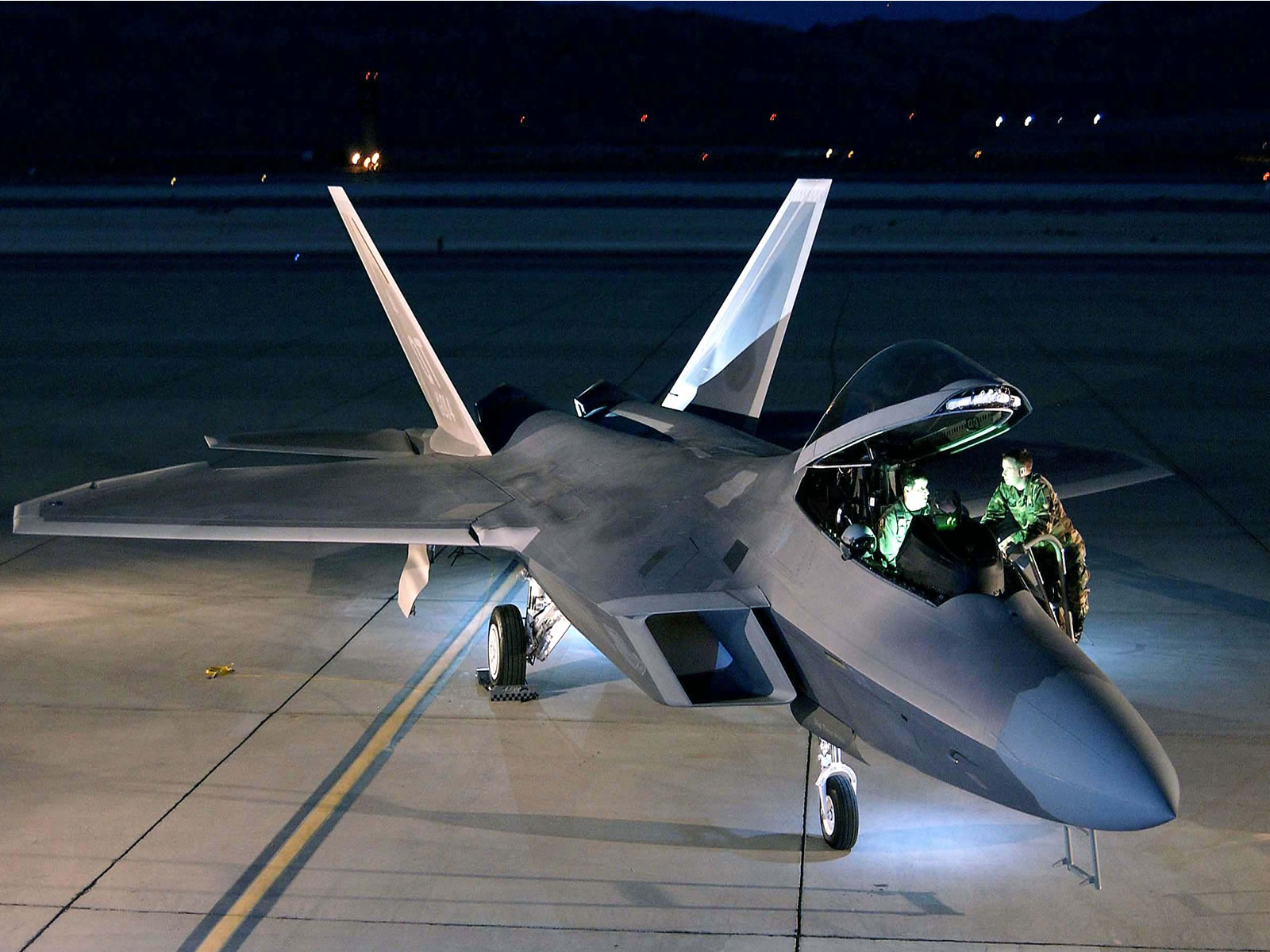 The Dark Knight Sanctuary: Lockheed Martin F-22 Raptor