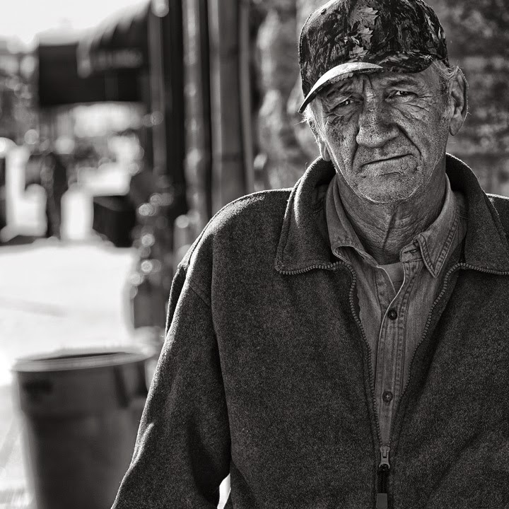 OLTRE IL MURO: ARTE e FOTOGRAFIA: JERRY TOVO | PHOTOGRAPHER