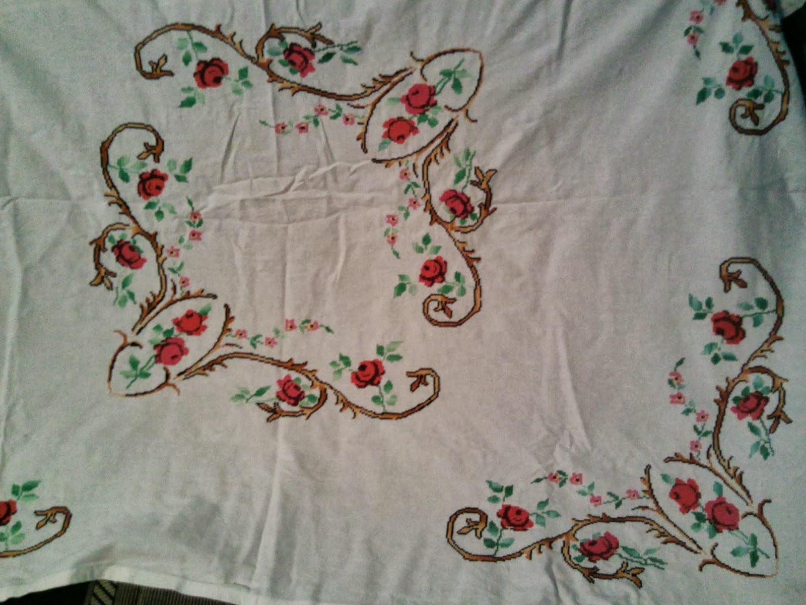 Vez-rucni rad: Pokrstice - stolnjaci