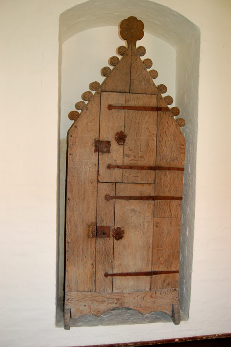 St. Thomas guild - medieval woodworking, furniture and other crafts ...