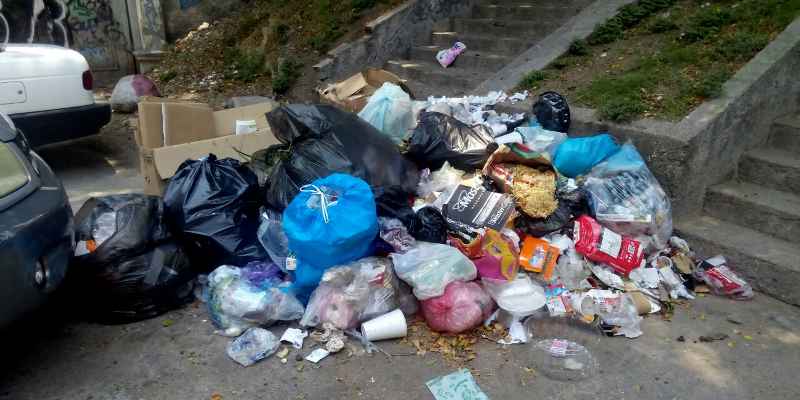 Limpiemos Chilpancingo: La contaminación en las calles de Chilpancingo.