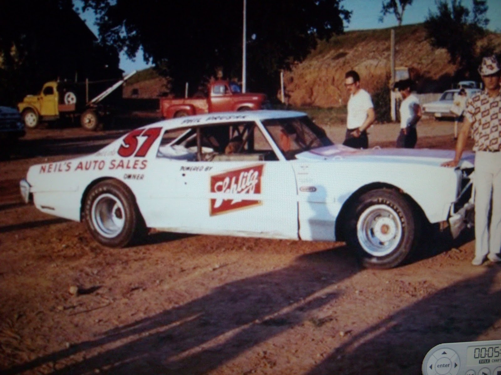 Studio in the Sky: Punky Manor - Vintage Stock Car - Tribute Build