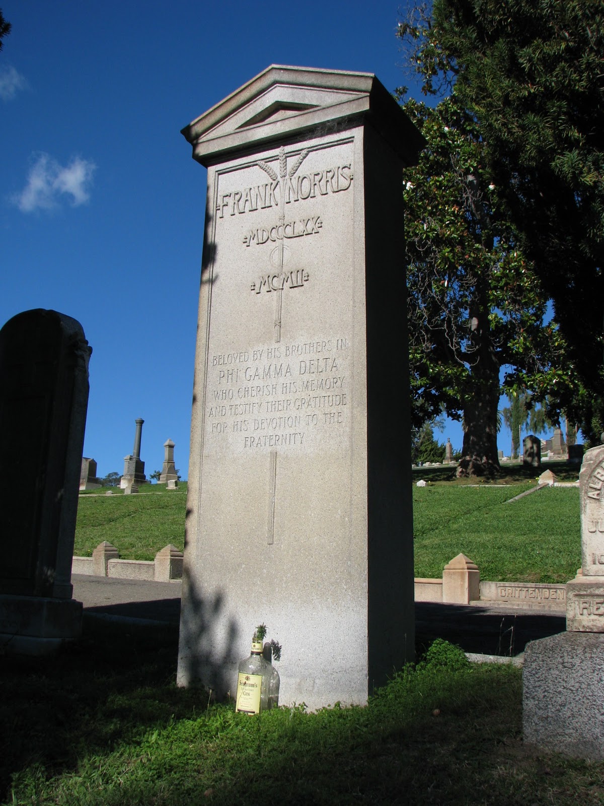 Thomas Burchfield: A Curious Man: Thoughts on "McTeague" by Frank Norris