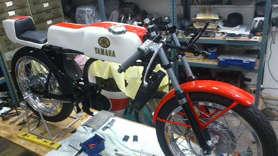 HAND MADE-ART AND BIKES: Bikes: Yamaha TA125 racer