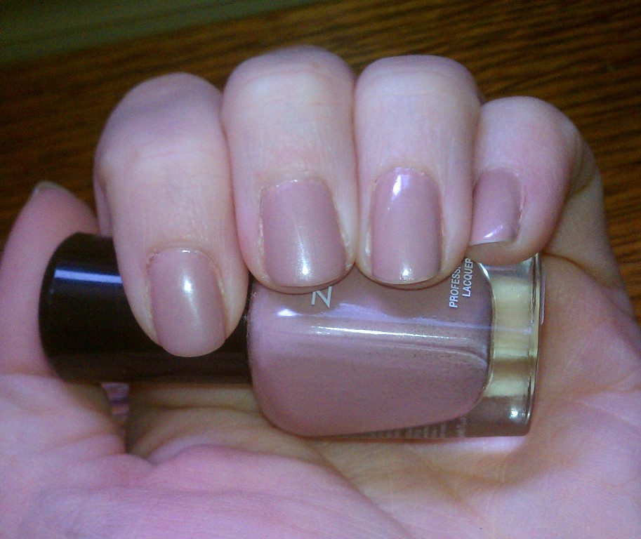 There's Always Time for Lipstick: Nail Polish of the Day: Zoya's Pandora
