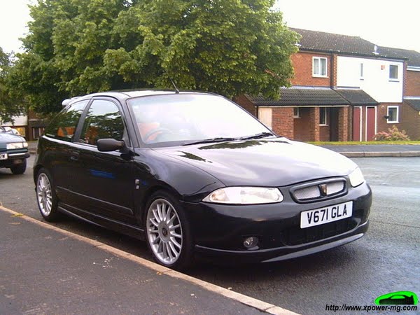 classic cars 2012: Models Mg Rover 200 Series