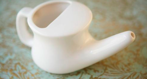 Bien être selon l'ayurveda: JALA NETI, nettoyage et purification du nez