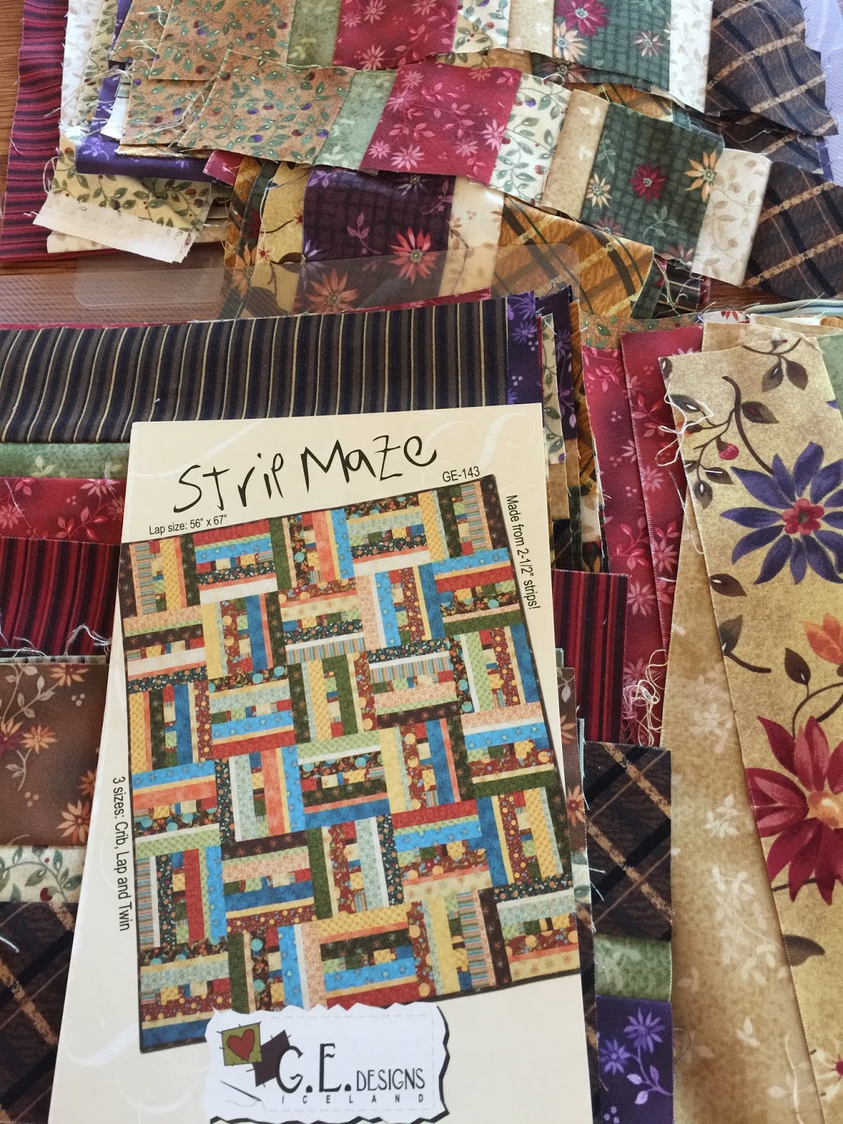 cinnamon holiday workshop: Strip Maze finished