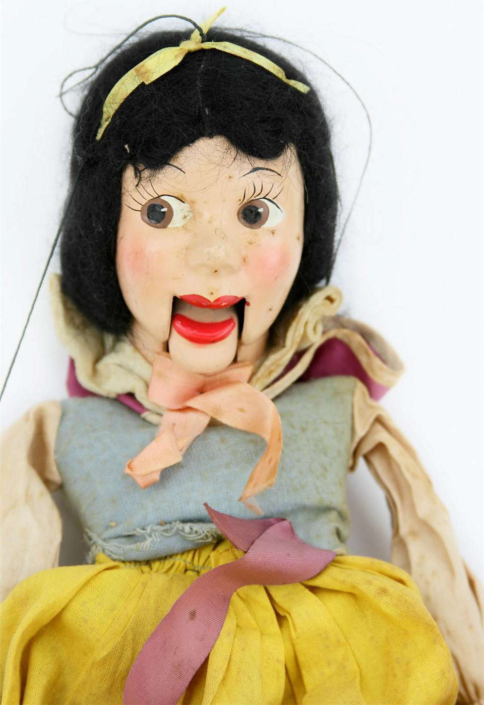 Filmic Light - Snow White Archive: Peter Puppet Playthings Snow White ...