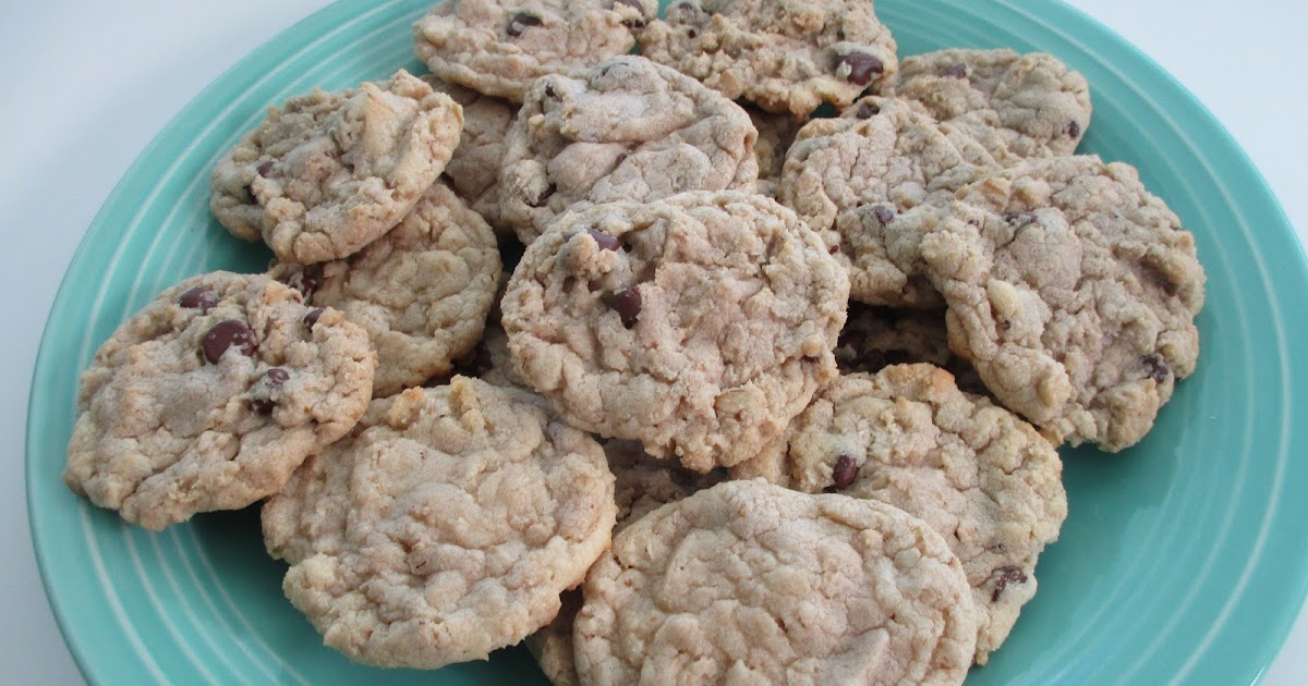 The Cozy Red Cottage: My Favorite Oatmeal Cookies