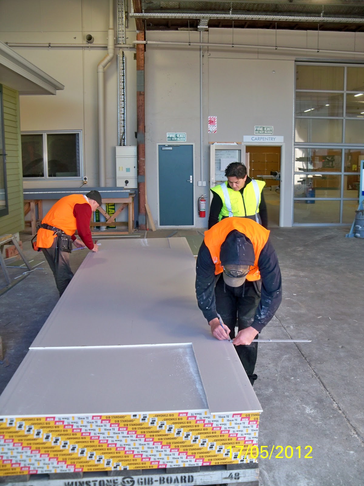 Carpentry pretrade by Kees: Interior wall lining (GIB)