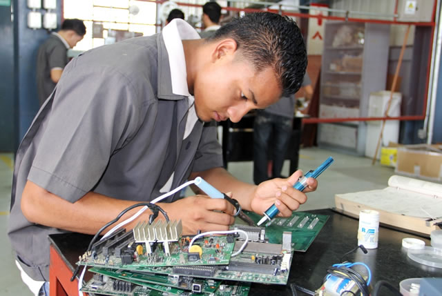 ELECTRÓNICA INDUSTRIAL: 2017