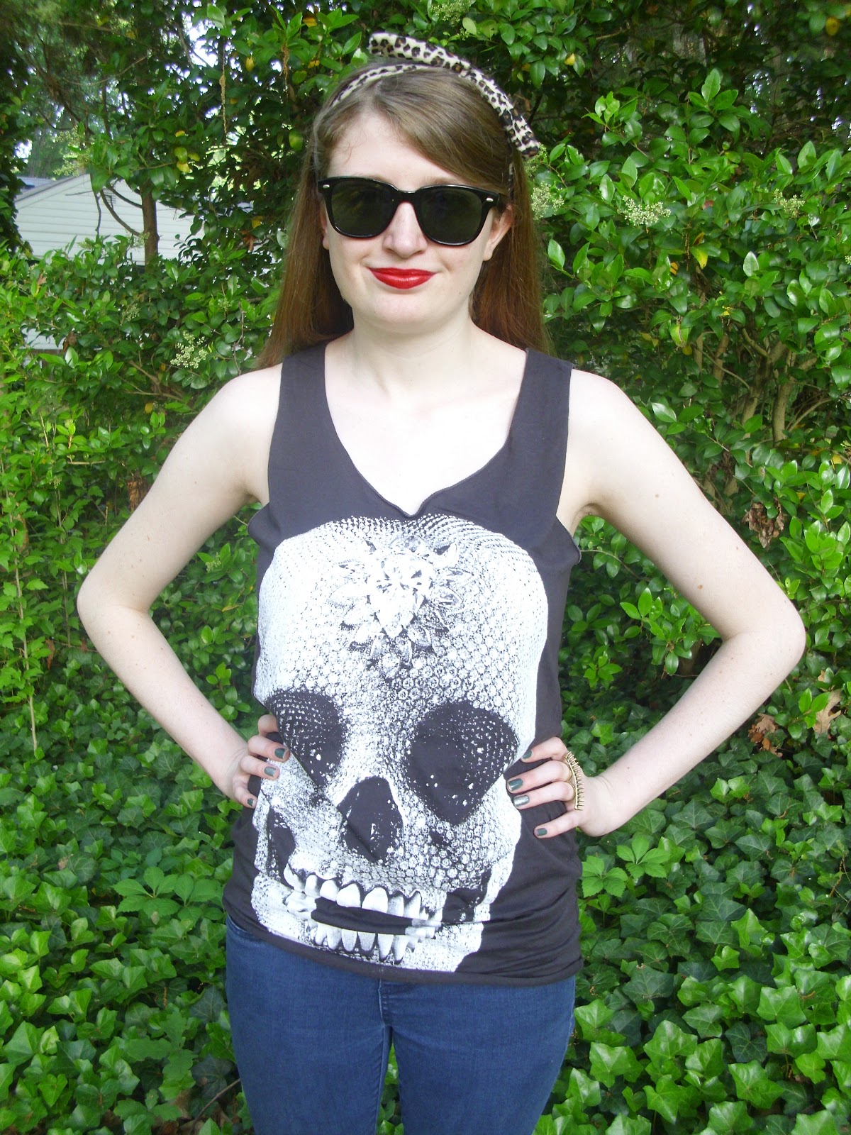 Fashion, Trends & More: Skull Tank