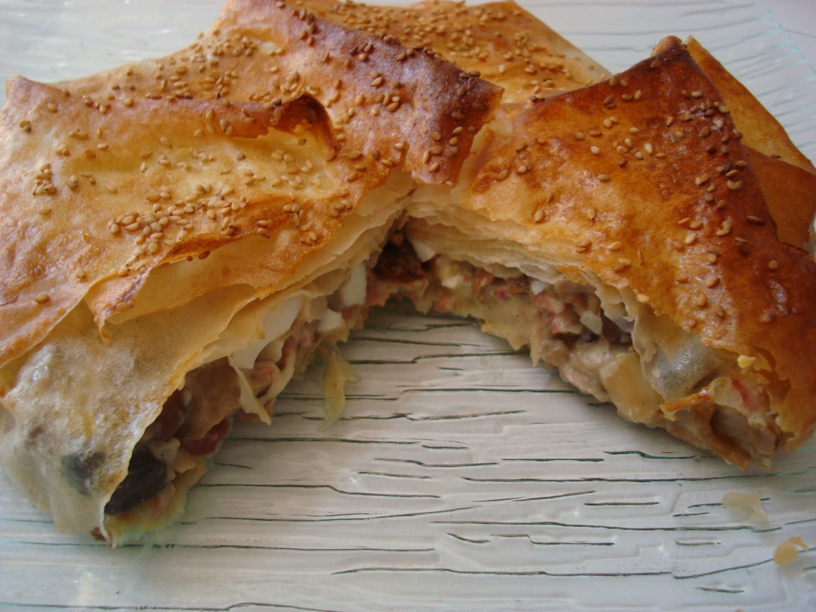 A LA MESA...Y RICO: Pasta brick rellena de setas y jamón