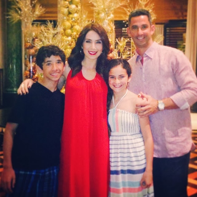 Bleeding Yankee Blue: CELEBRATING THE HOLIDAYS WITH THE POSADA FAMILY