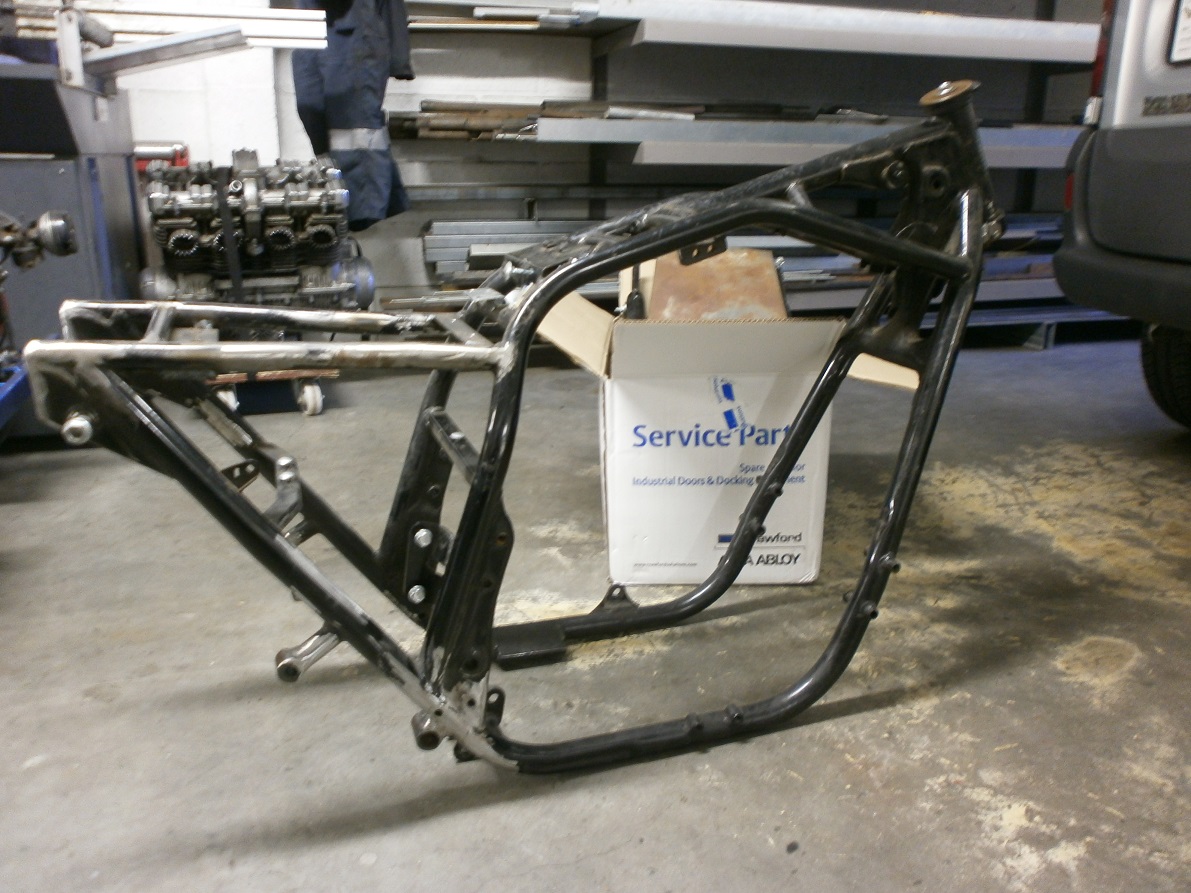 JTbrothers motorcycles: Suzuki gs frame