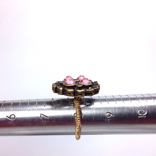How to Make a Wire Wrapped Shank Button Ring Tutorial / The Beading Gem