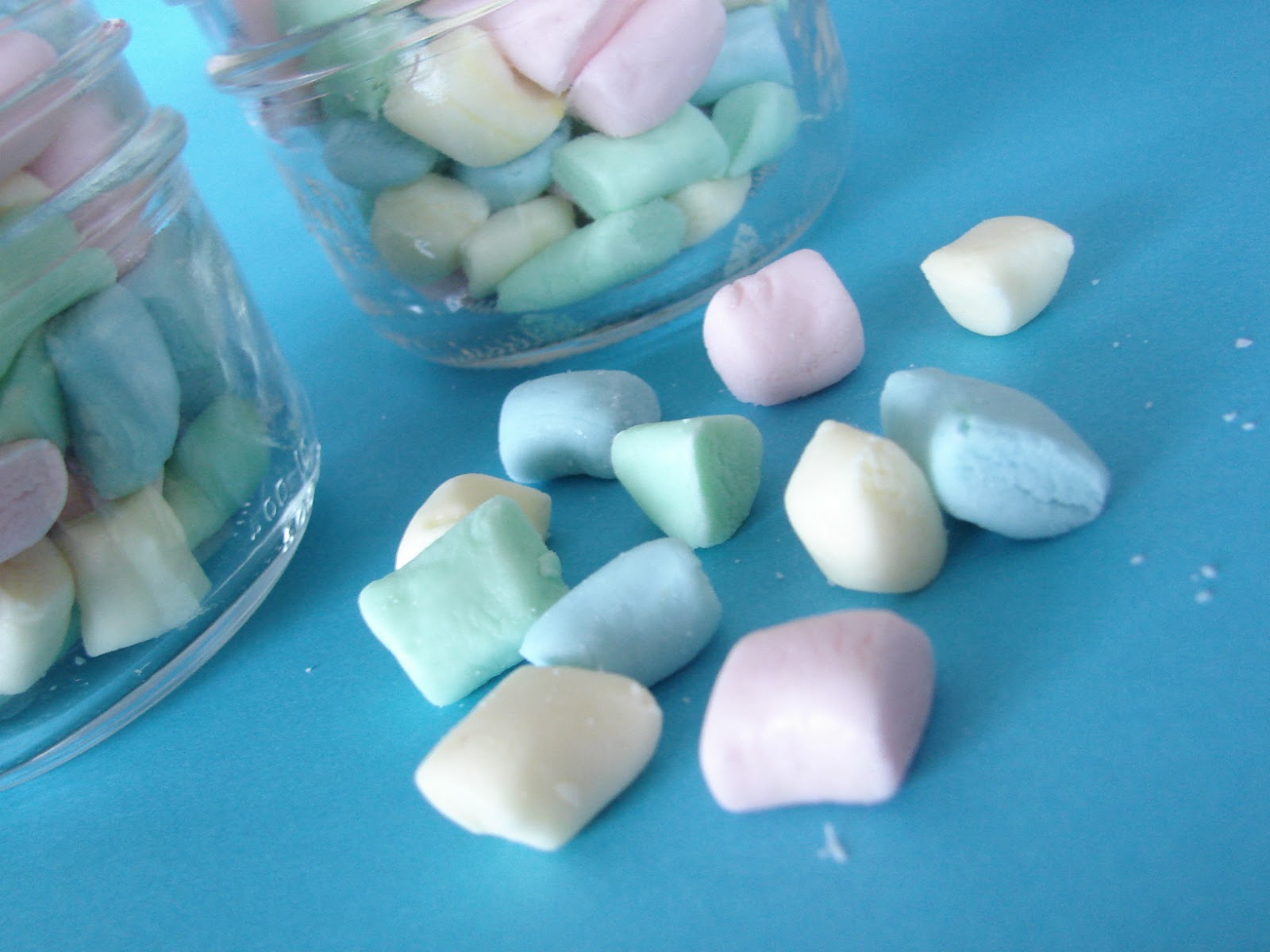 The Royal Cook: Old Fashioned Mints