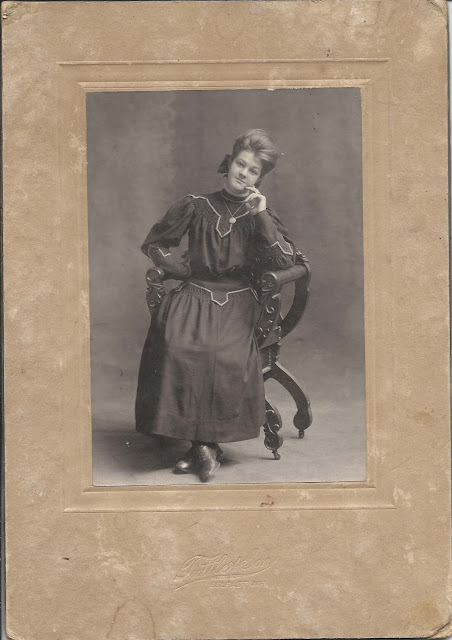 Heirlooms Reunited: c1910 Photograph of Hazel Gladys Keyes; Belfast ...