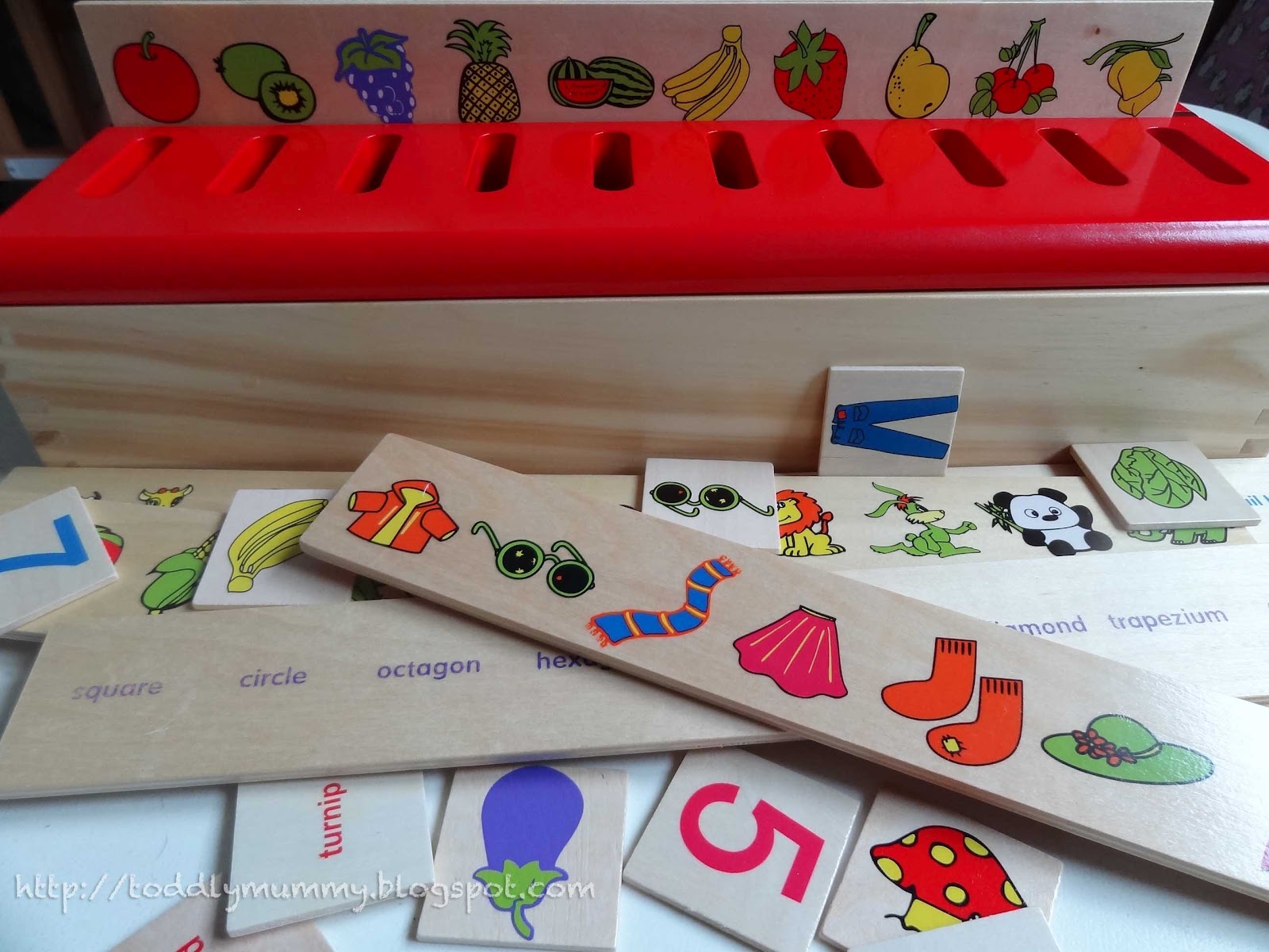 Singapore Family Blog | Toddly Mummy: Review: Wooden Sorting Box
