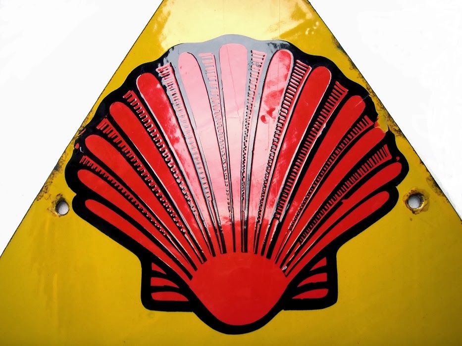 PATINA ANTIK: SHELL ENAMEL SIGN