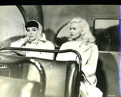 RICK'S REAL/REEL LIFE: Jayne & Joan Take ‘The Wayward Bus’ 1957