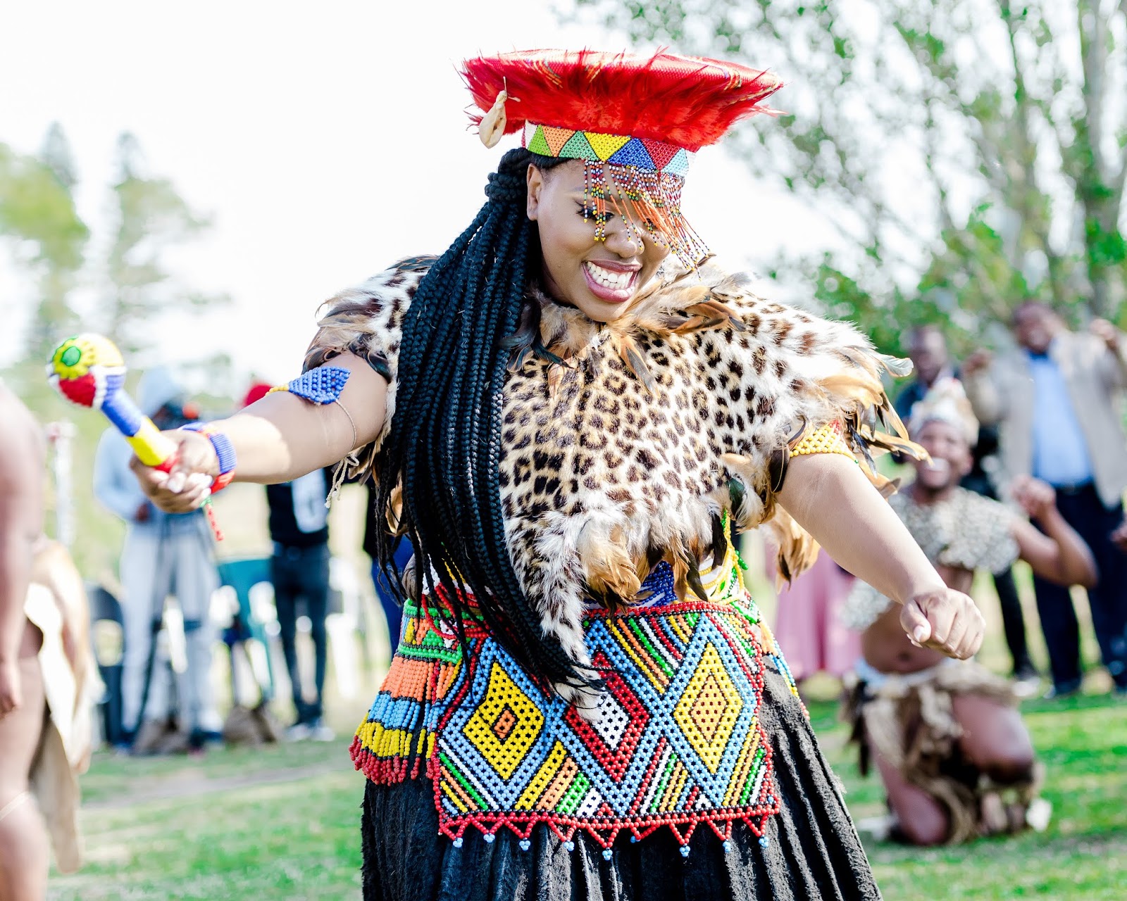 TV with Thinus: Double wedding day drama in Uzalo on SABC1 as a battle ...