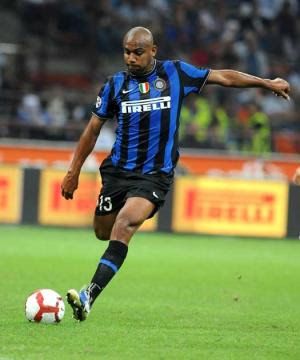 Top Football Players: Douglas Maicon