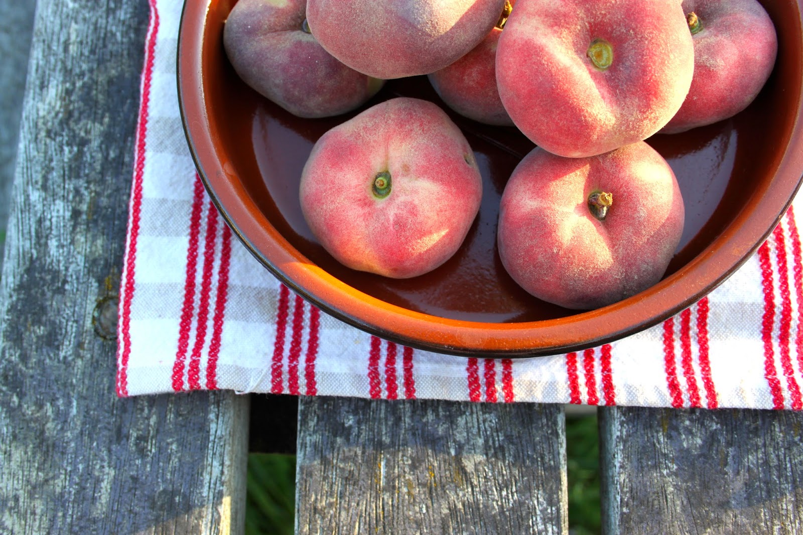 Corner Cottage Bakery: Roasted Flat Peaches