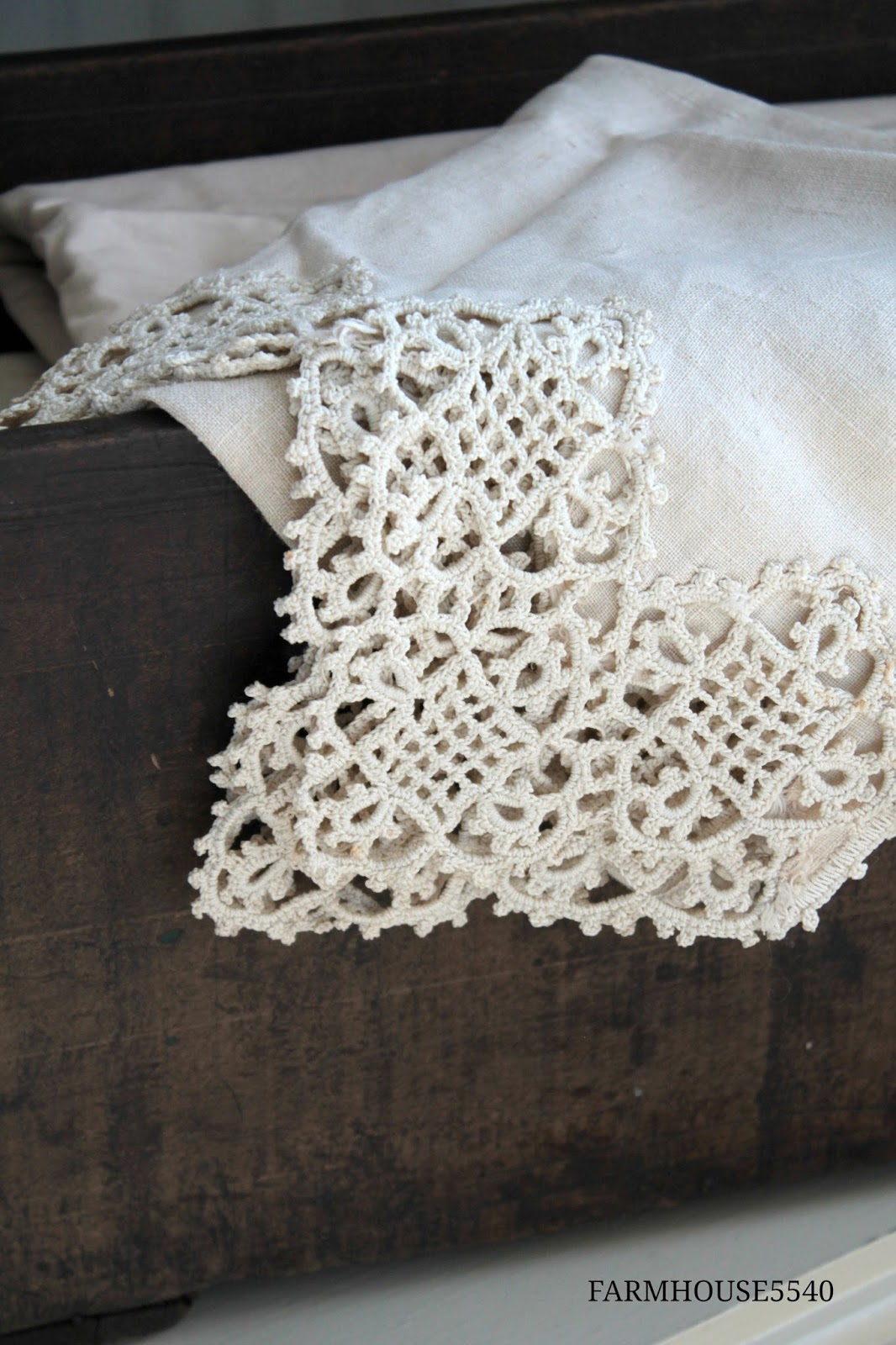FARMHOUSE 5540: Farmhouse Inspiration ~ Vintage Linens