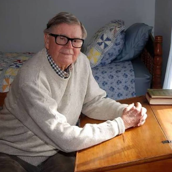 The Twilight Zone Vortex: Remembering Earl Hamner, Jr. (1923 - 2016)