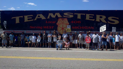 Teamster Nation: Scabs cause mayhem during Teamsters Grand Rapids strike