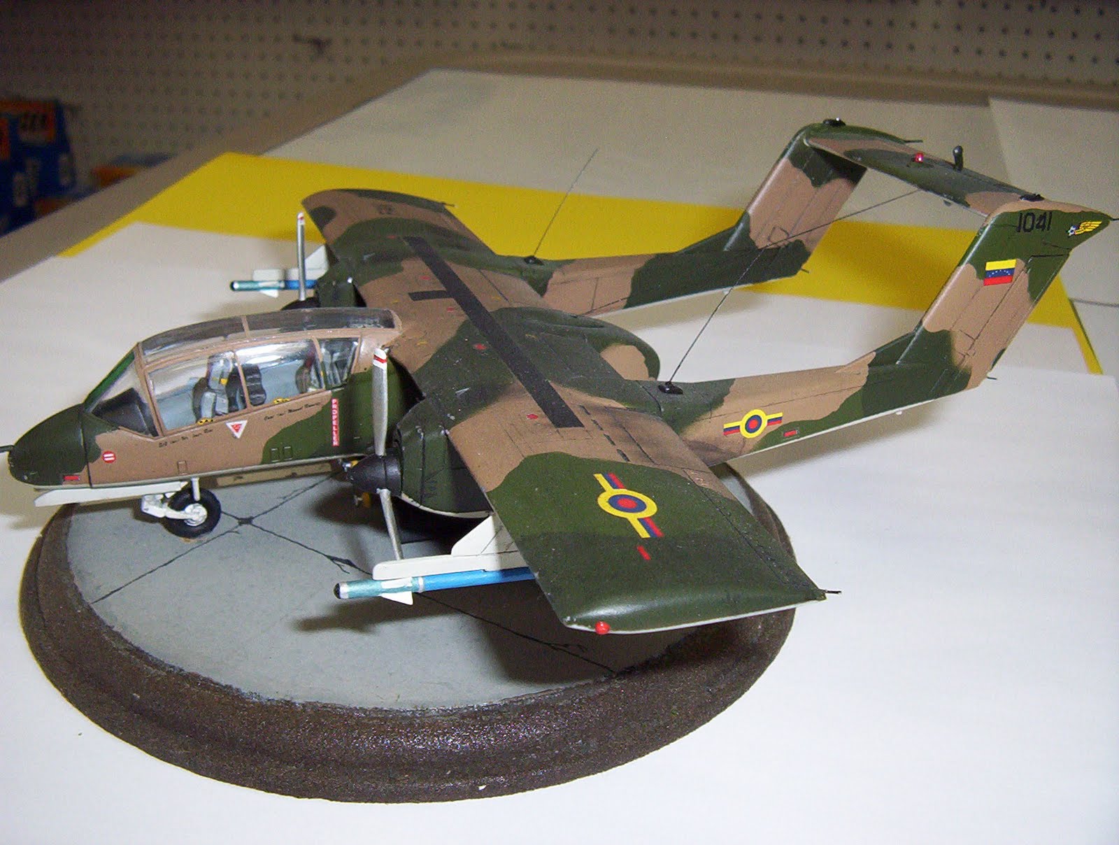Scale Model Hobby: North American (Rockwell) OV-10D Bronco Venezuelan ...