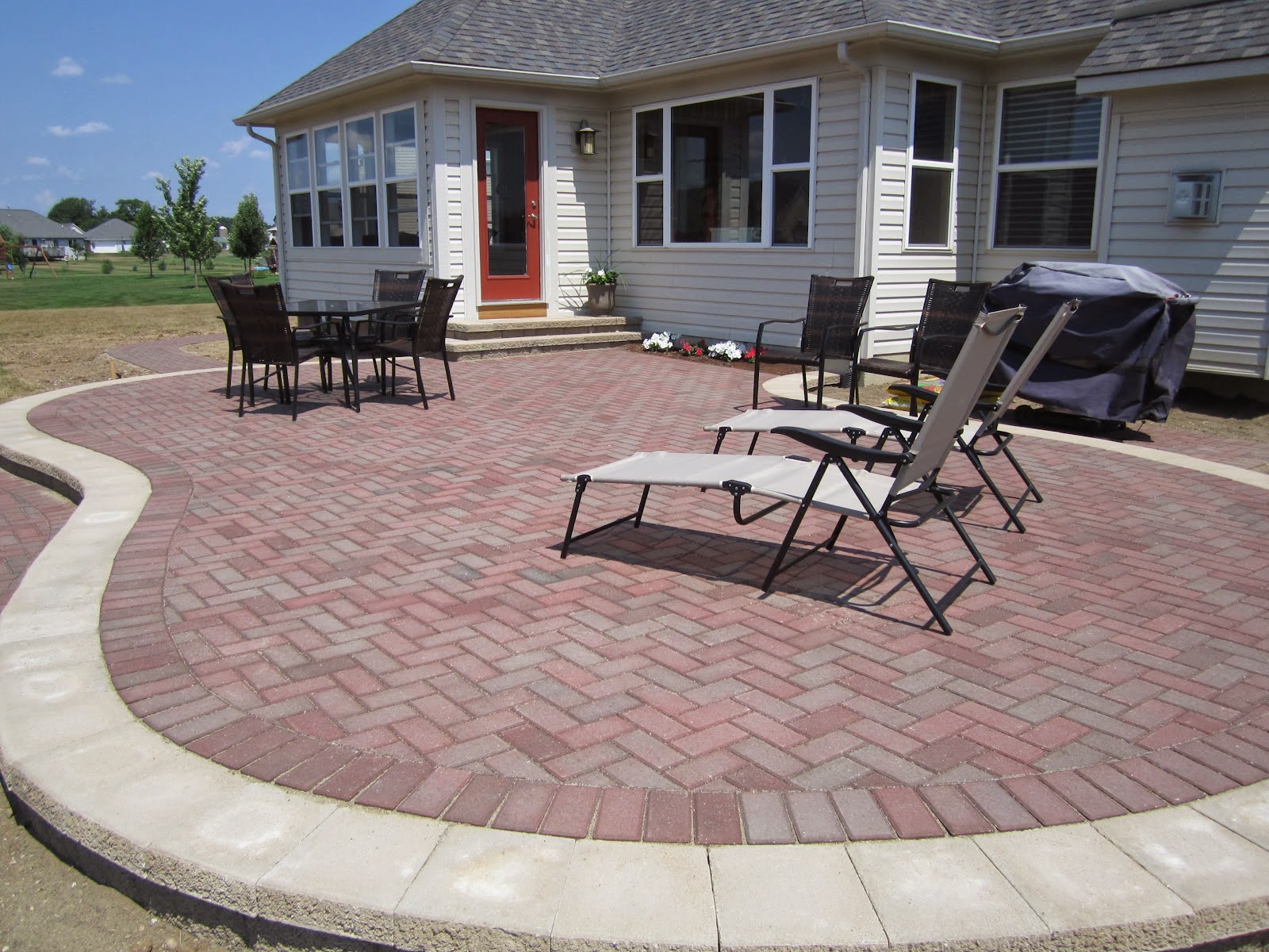 Custom Stoneworks & Design Inc.: 4x8 Traditional Pavers. Priced right ...