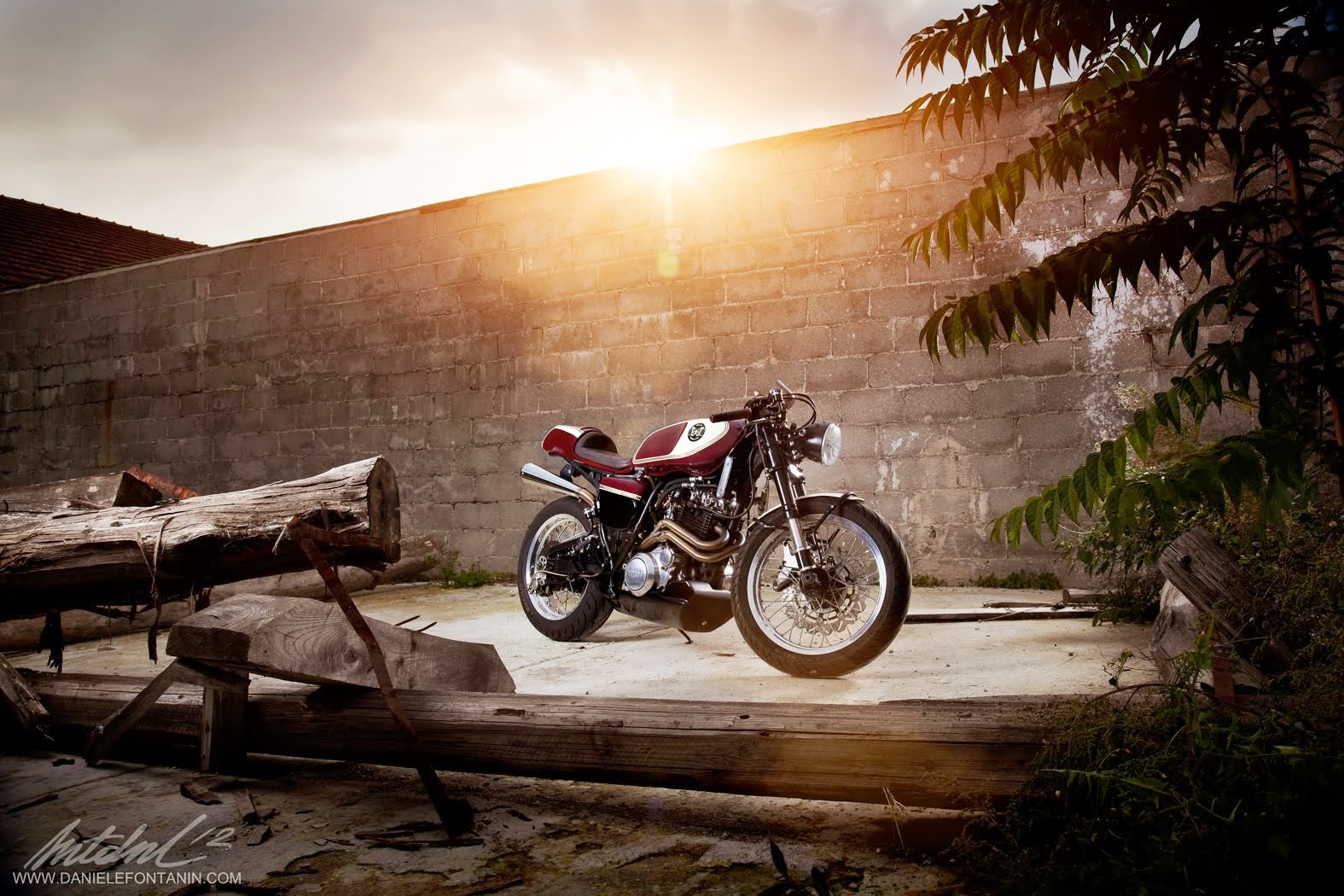 Yamaha Tenere 600 Cafe Racer by Plan B Motorcycles - Lsr Bikes