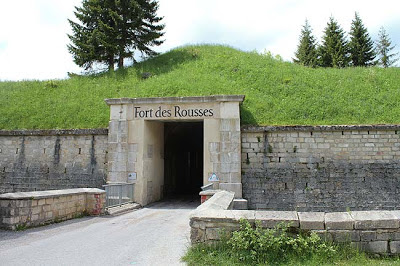 Mam-ailleurs: Fort des Rousses (Jura) : tout un fromage
