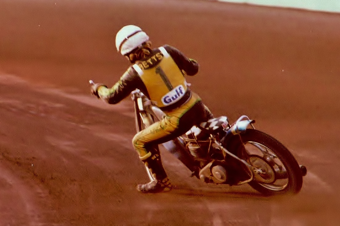 Ferraris and Other Things: March 2016