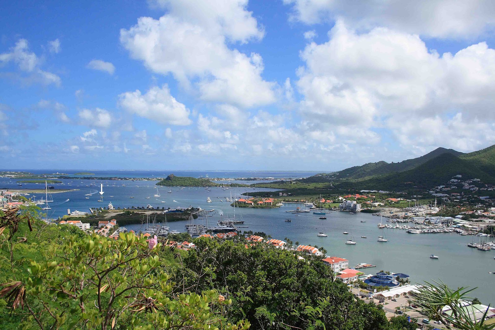 The Voyages of Snow White: 16th May Simpson bay lagoon St Maarten