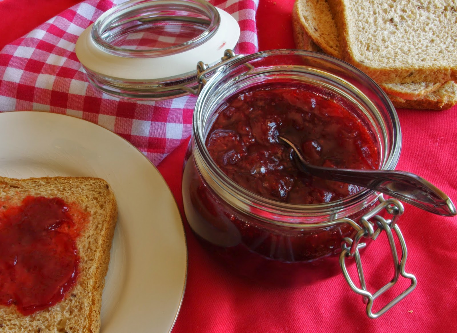 Mermelada de fresas, qué facil