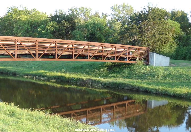 H-Town-West Photo Blog: Crossing the Bayou on foot: Photos of ...